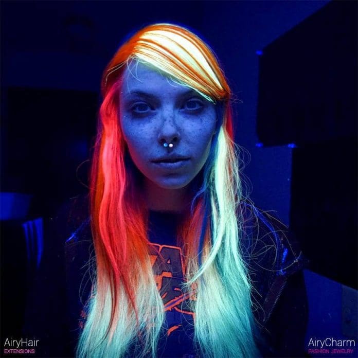 Top 20: Best Glow in the Dark (Neon) Hairstyles & Extensions (2022)